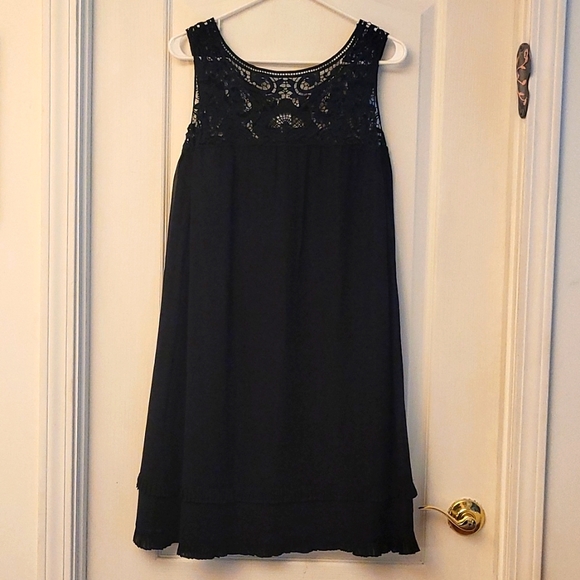 Studio M | Dresses | Euc Studio M Black Silk Dress With Crochet And ...